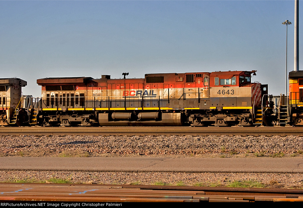 BCOL 4643 on BNSF H-DENGAL9-08